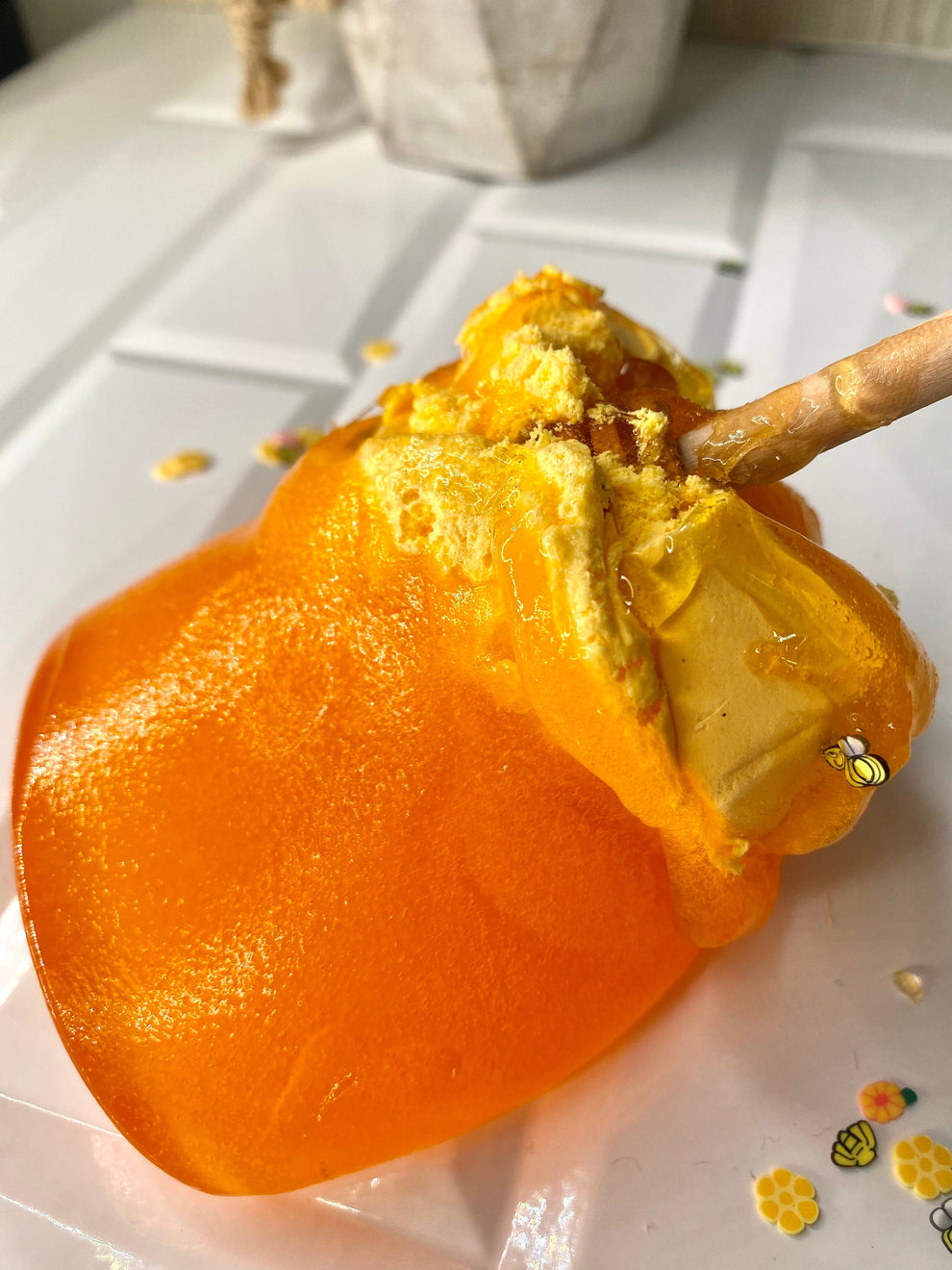 DIY Bee Hive Slime, jelly, clay, sprinkles, charms, slime shop, gift i ...